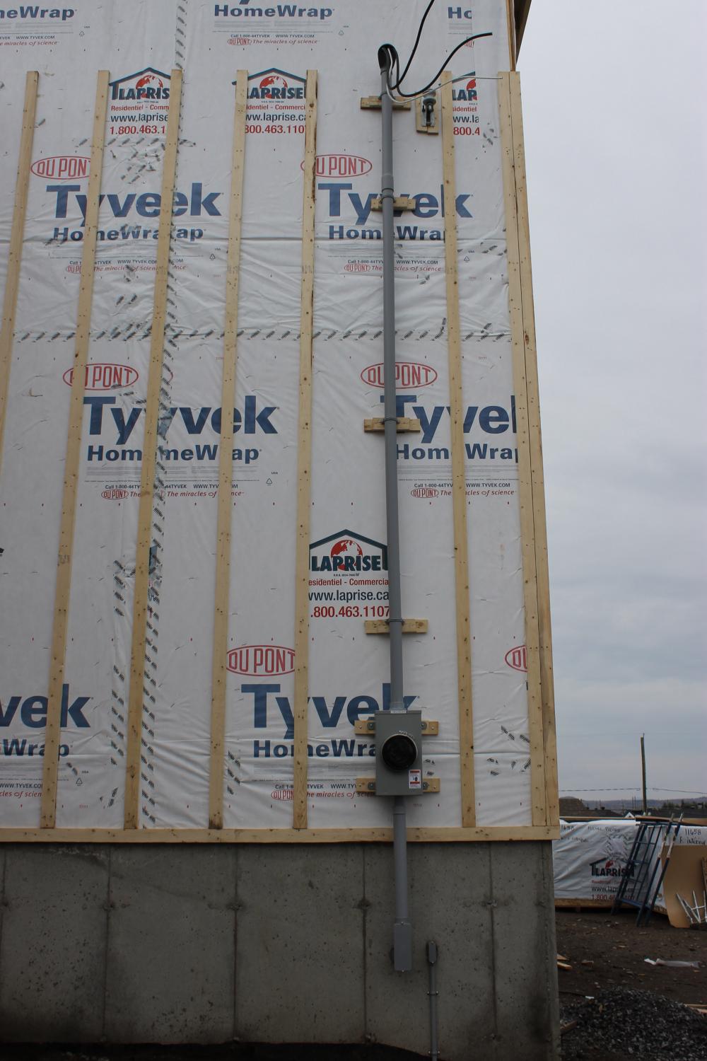 Réalisations de différents travaux électriques - EFL Électrique inc ...